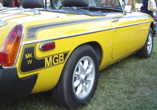 mgb-mkvblk MK IV stripe kit Black or Gold (Use drop down menu for colo ...